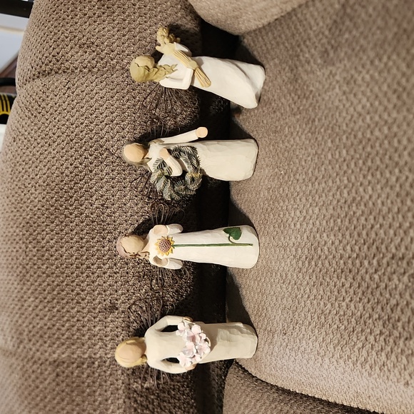 Willow Tree | Accents | Willow Tree Angels 20 Susan Lordi Set Of 4 One ...